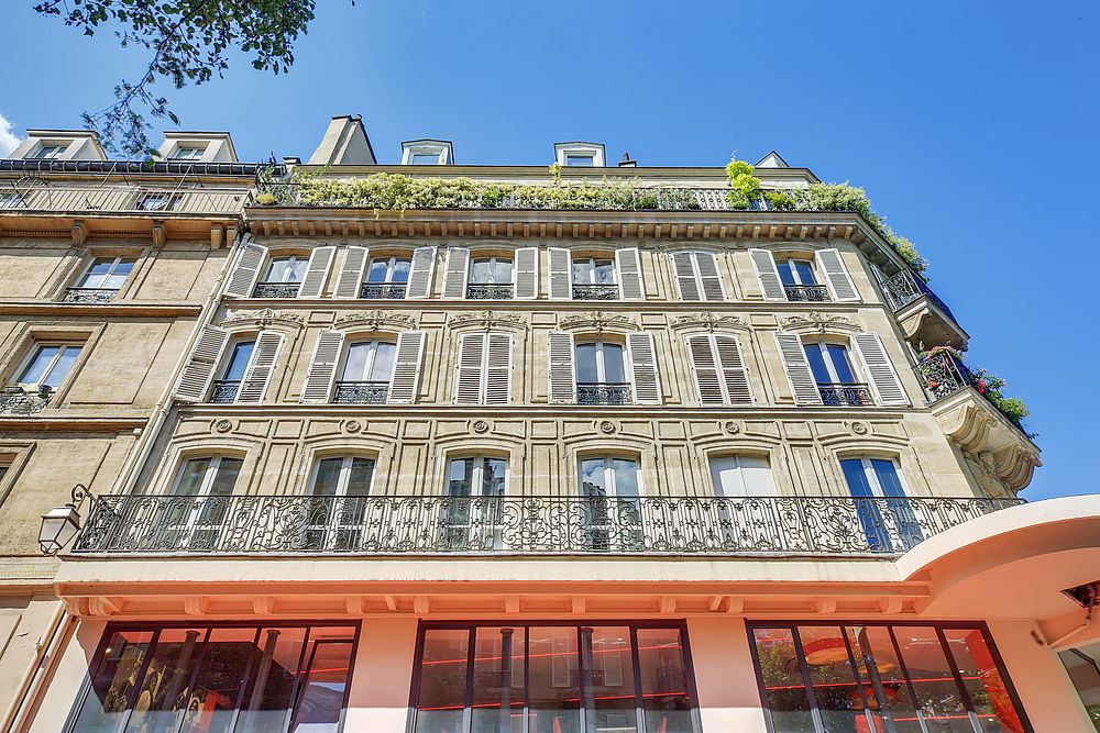 Living and Working : 25 Boulevard de Sébastopol, Paris